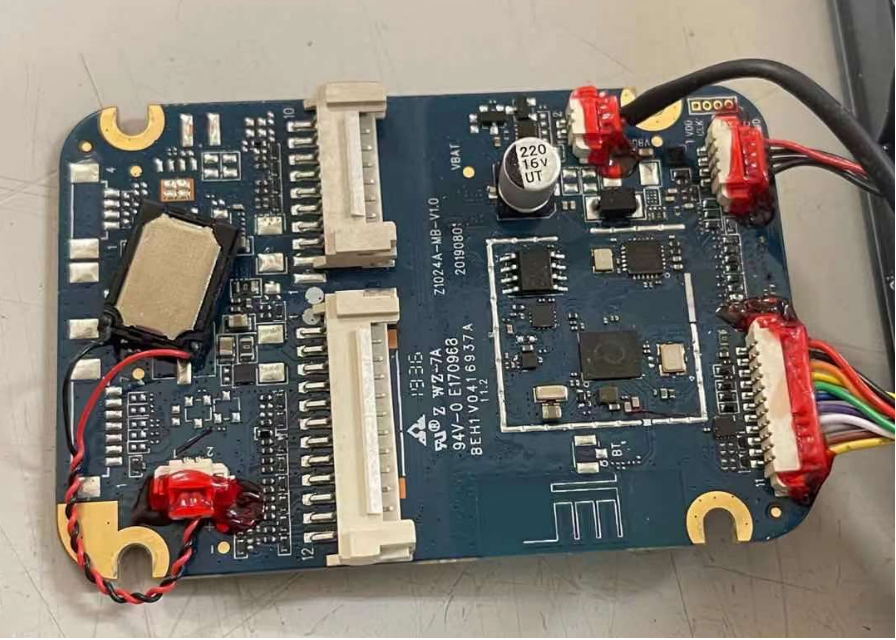 4 in 1 Smart Lock | DOT Circuit